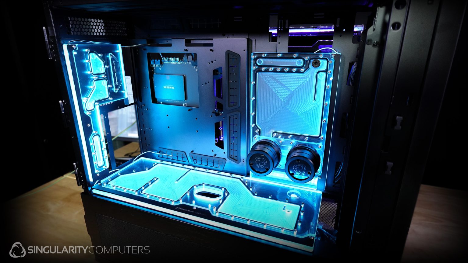 Lian Li V3000+ Mid Distribution Plate - Singularity Computers
