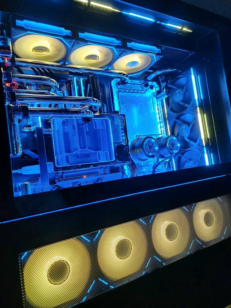 Lian Li V3000+ Build By Chris Blanchette - Singularity Computers