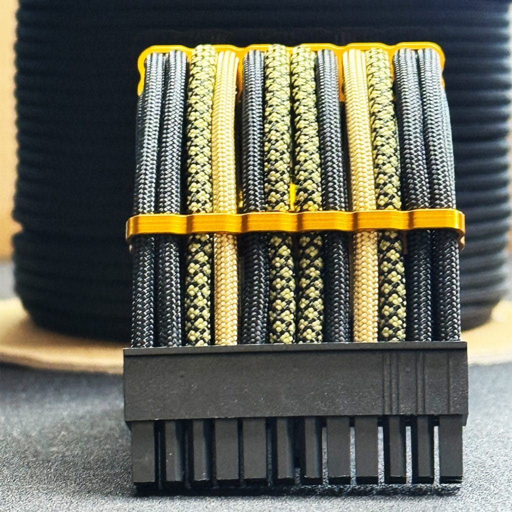 Evolv Gaming PC Custom Cables - Singularity Computers