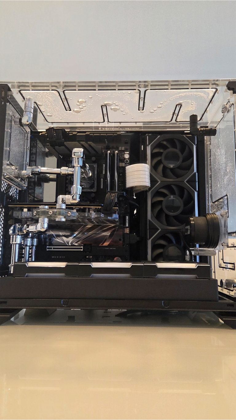 Lian Li O11 Vision Build By Mohamad - Singularity Computers