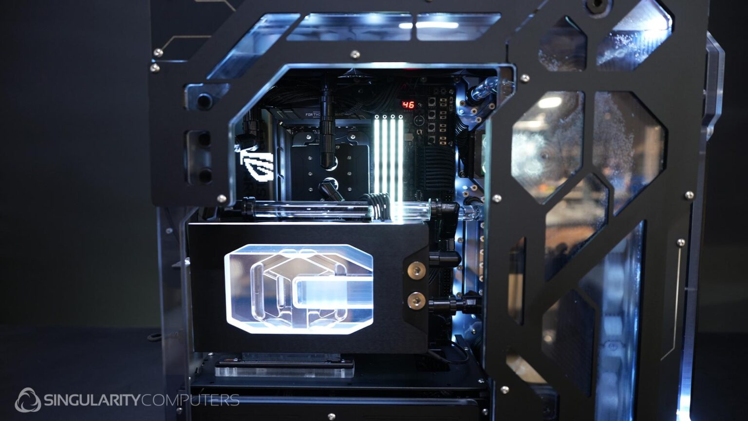Build #126 Spectre 4-M Dark - Singularity Computers